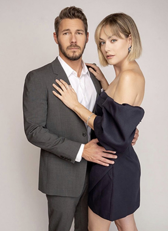 AN asking fans - TEAM HOPE? TEAM LOPE? TEAM THOPE? - The World of the ...